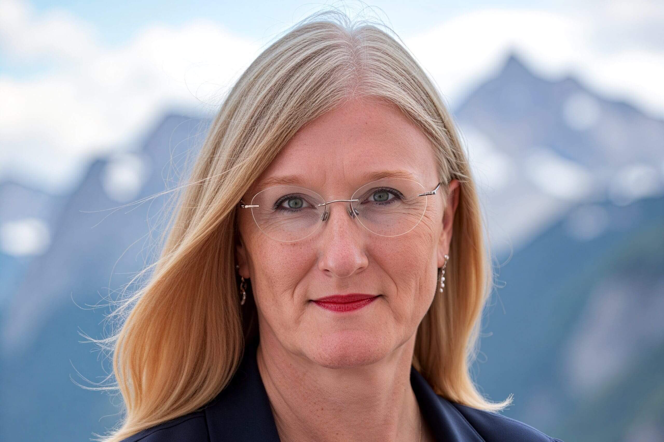 Cora Castle charged up about OmniPotential’s neighborhood EV chargers ...